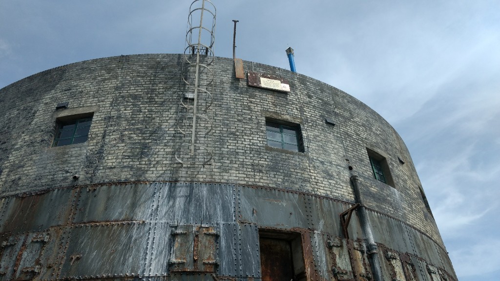 Climbin' Ovver: Haile Sand Fort