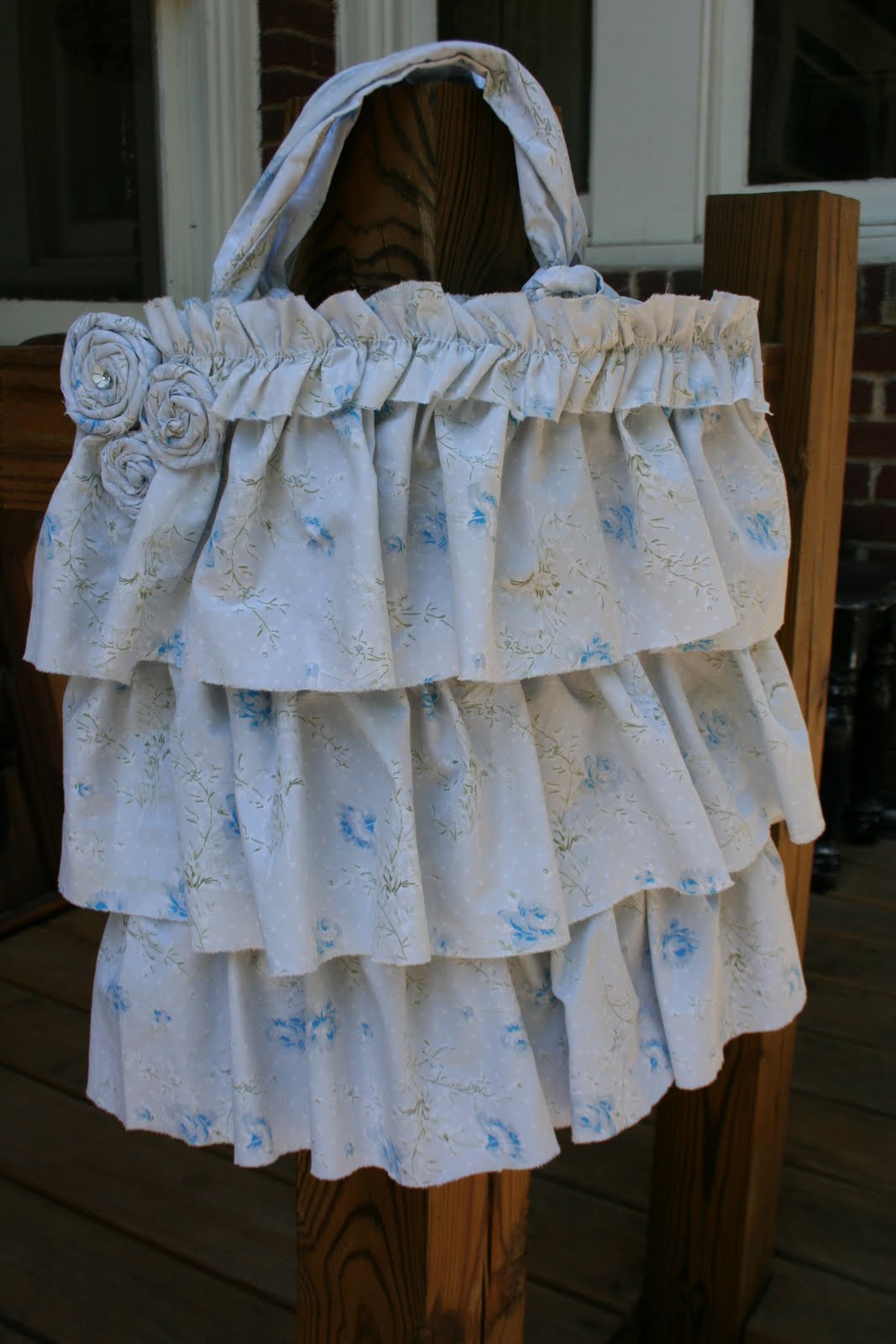 Glazed from the Heart: Another Ruffled Bag