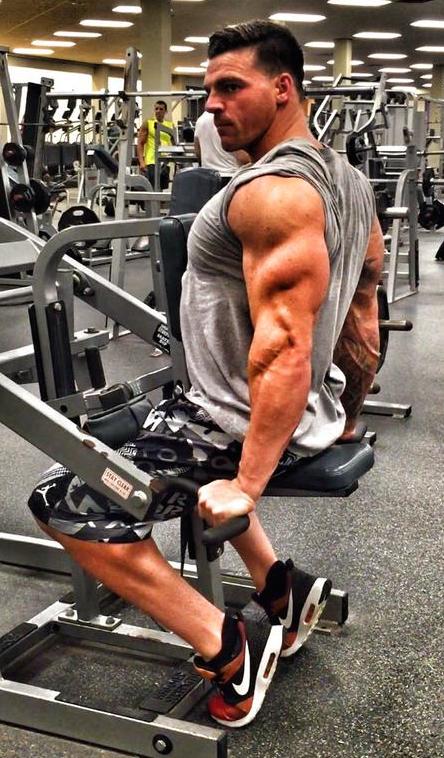 Beefcakes of Wrestling: Muscle Monday : Hugo Knox