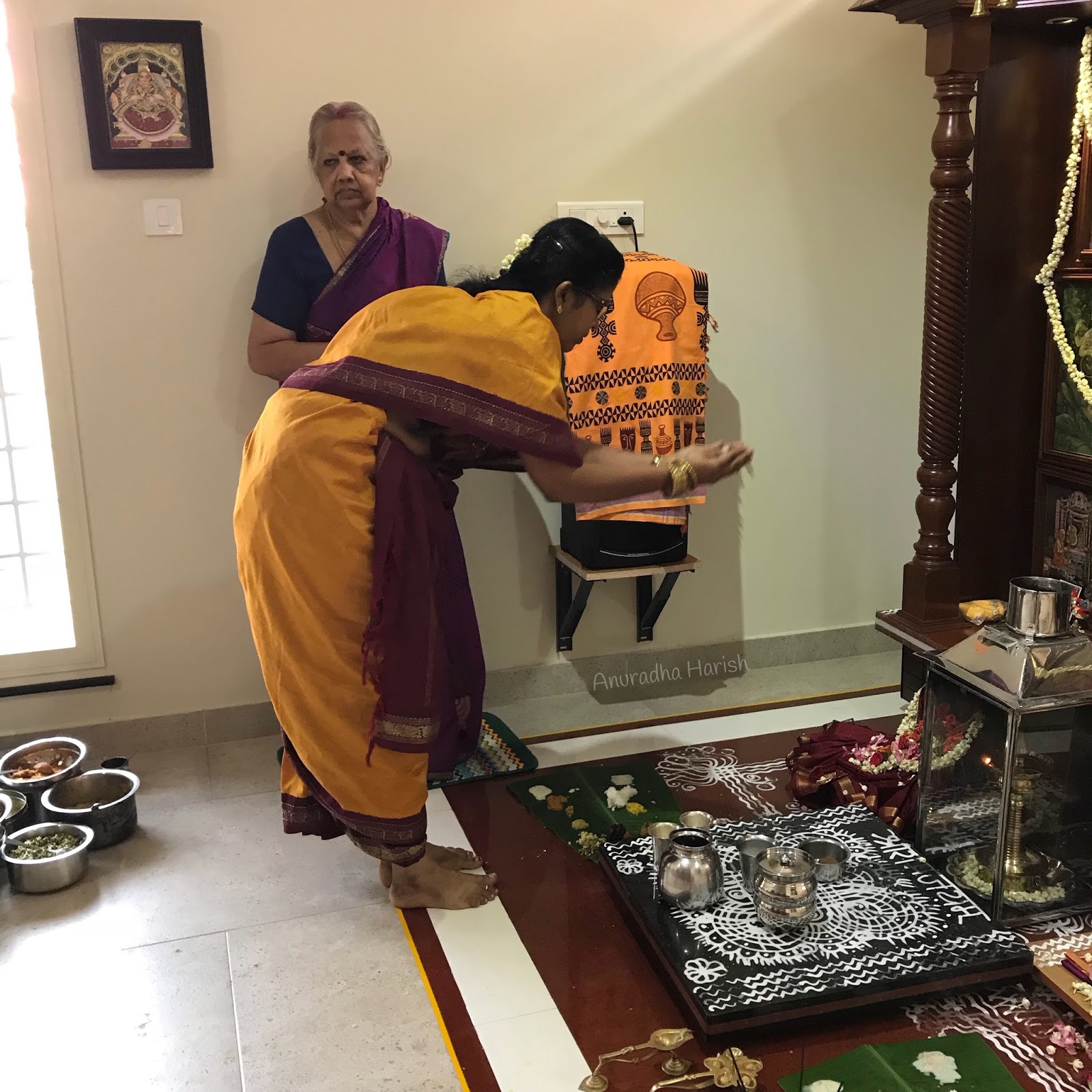 Sumangali prarthanai / Pondukkal idal / Mangali pondugal