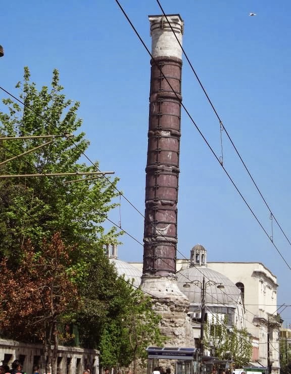 ΚΩΝΣΤΑΝΤΙΝΟΥΠΟΛΗ: ΜΙΑ ΒΟΛΤΑ ΣΤΗΝ ΠΛΑΤΕΙΑ ΤΑΞΙΜ, ΣΤΗΝ ISTIKLAL ΚΑΙ ΣΤΟ ...