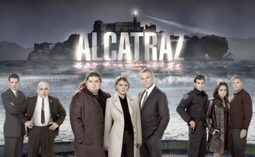 SNEAK PEEK : Sarah Jones Locks Up "Alcatraz"
