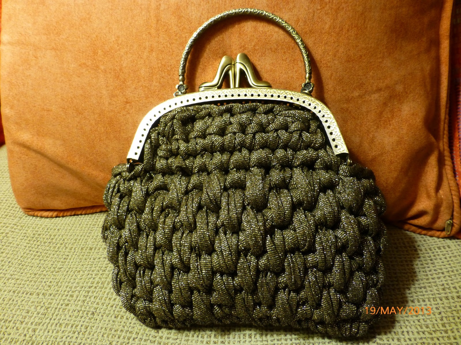 MARTA'S CROCHET PROJECTS: BOLSO DE VESTIR DE TRAPILLO
