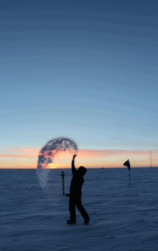 antarctica.kuotiong.net: Negative 90 degree hot water toss