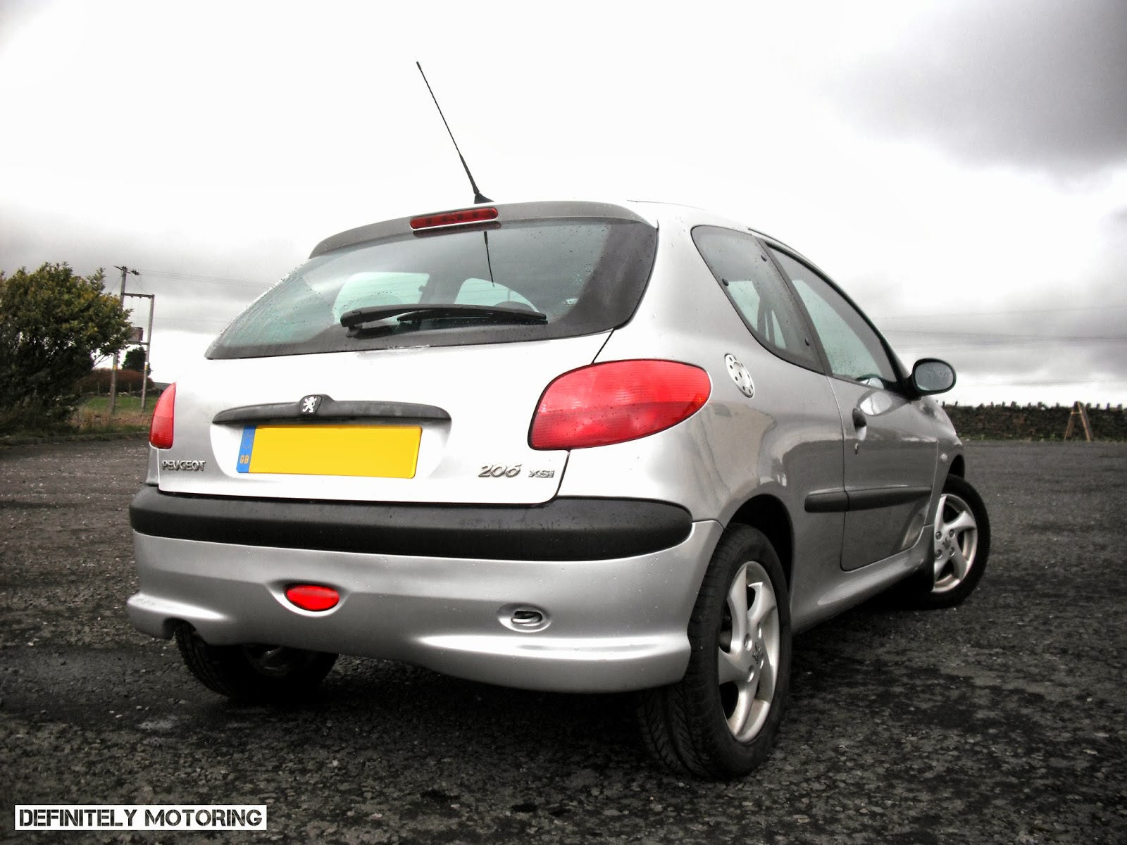 Definitely Motoring: DRIVEN: Peugeot 206