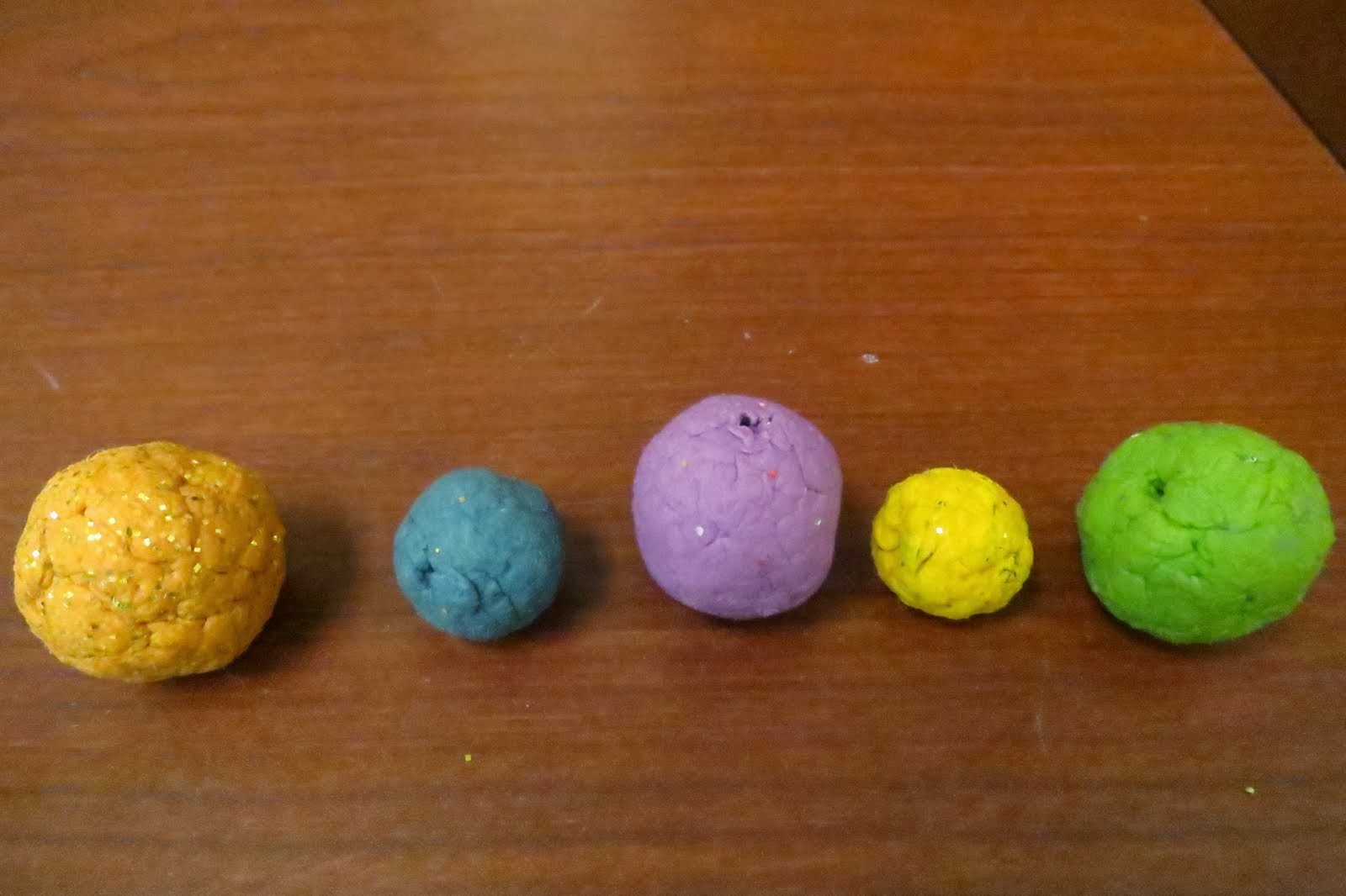 Craft Lab: Playing with Paper Pulp : library makers