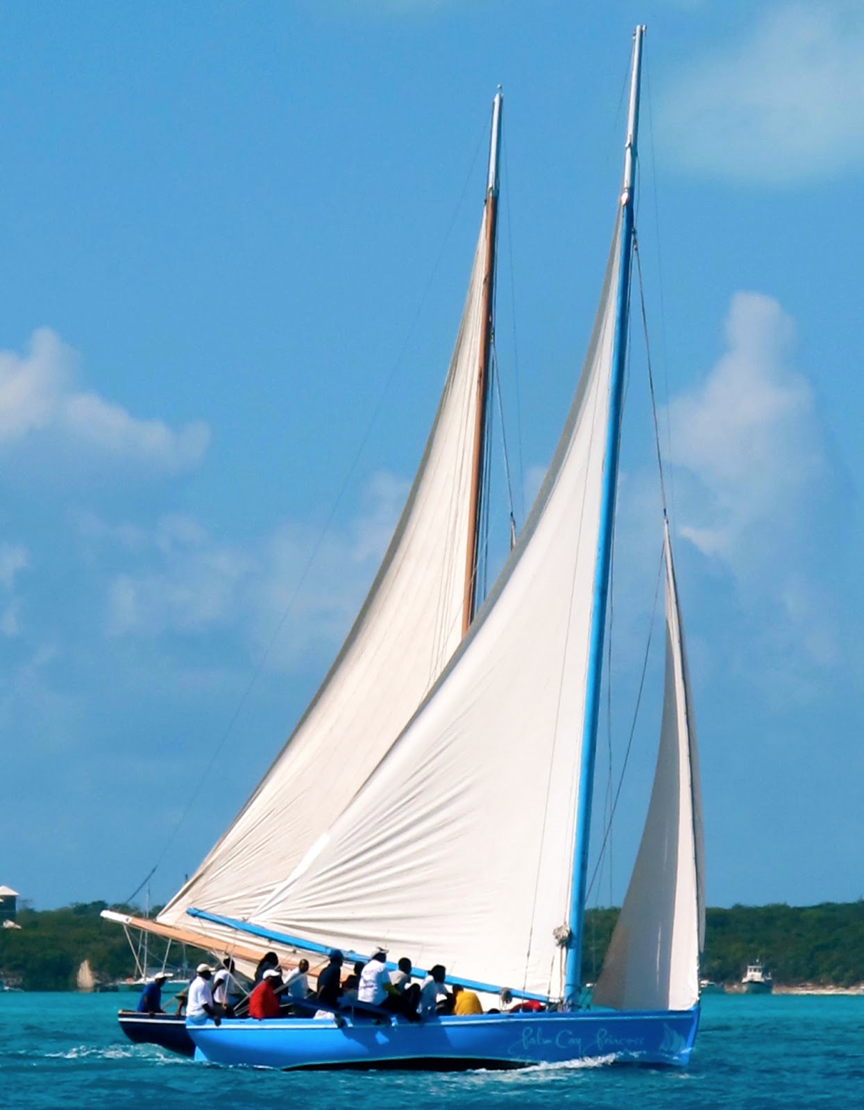 Windtraveler: Bahamian Sloop Sailing