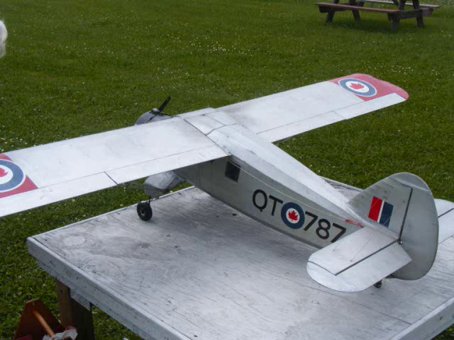 RC Flying Models: Canada's Famous Bush Planes by Unionville Hobby