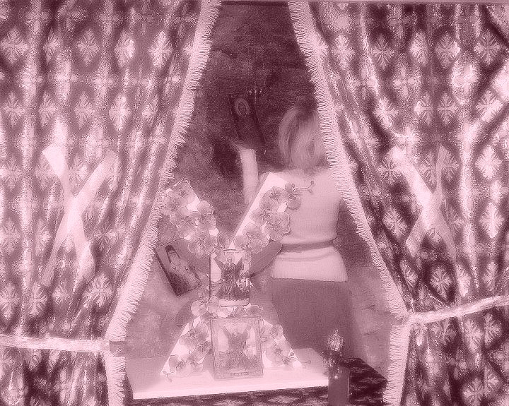 MISTERELE FOCULUI SACRU: Pe Calea misterelor