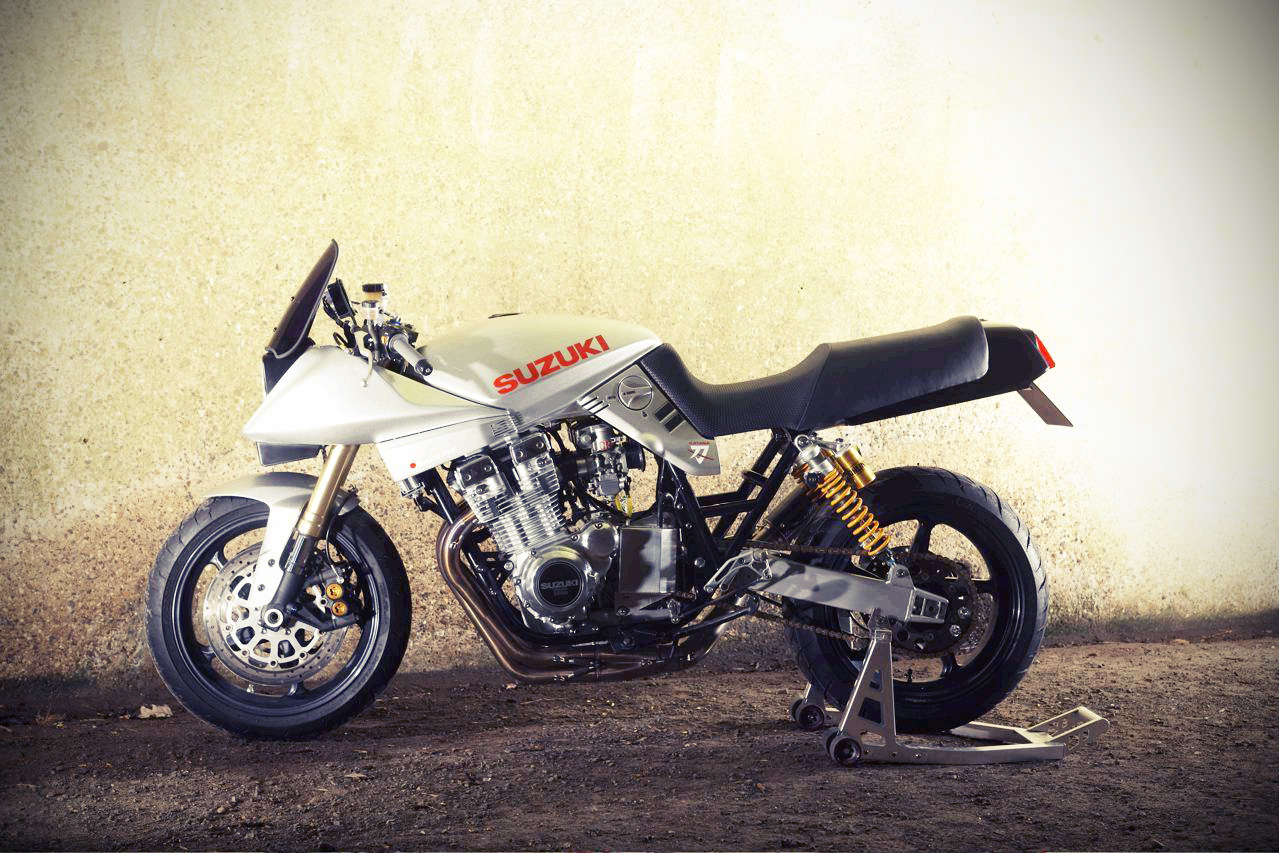 :: free the wheels ::: Suzuki Katana