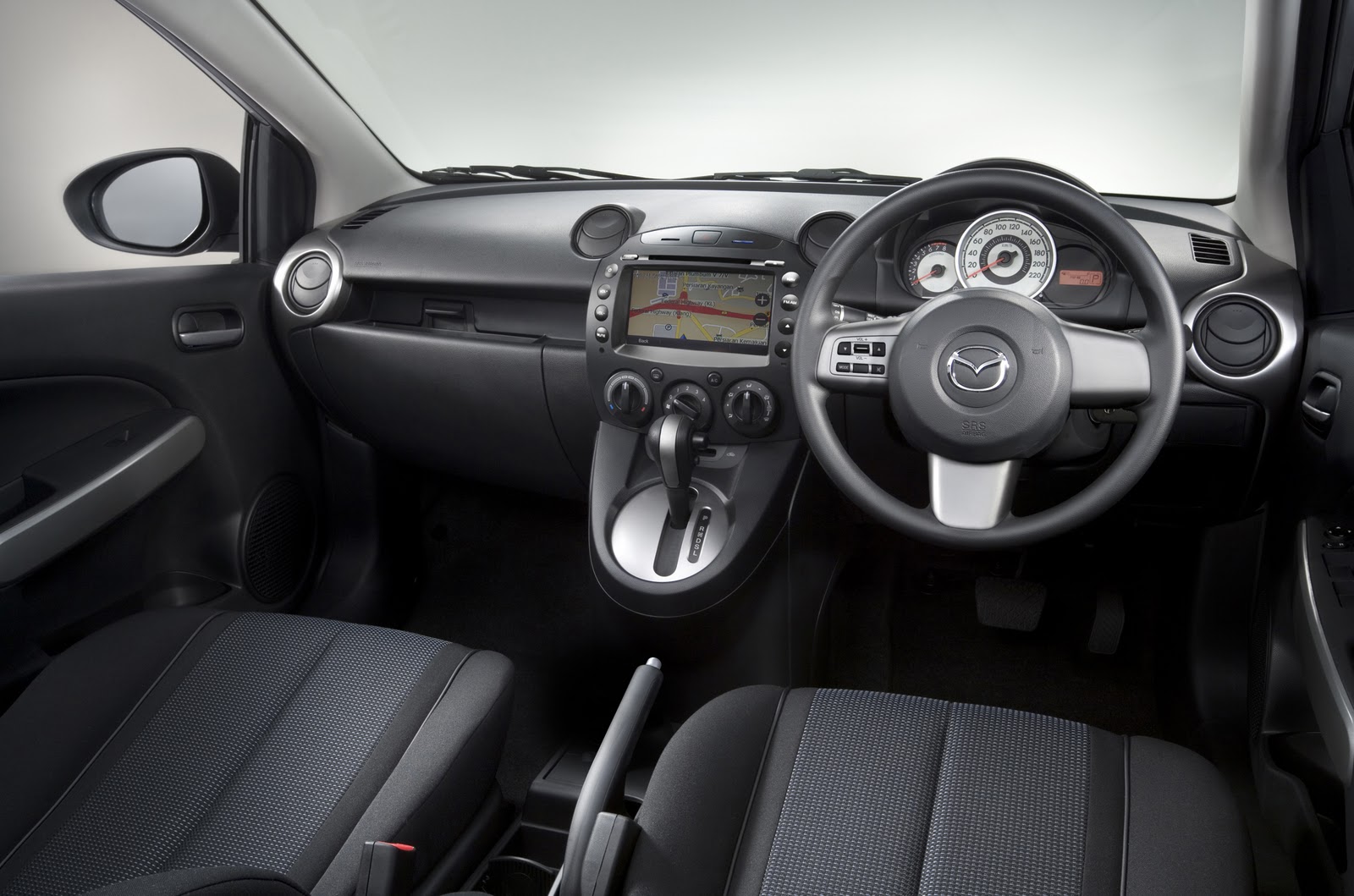 Sam's Auto Scoop: Mazda 2 now comes with touchscreen infotainment ...