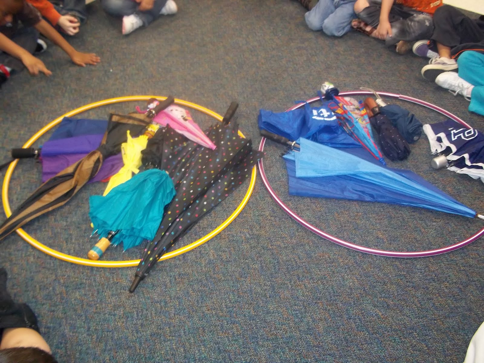 Mrs. Wood's Kindergarten Class: Umbrella Day!