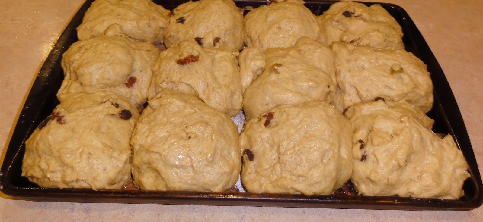 Fusion Foodie: Rye and Raisin Sandwich Rolls