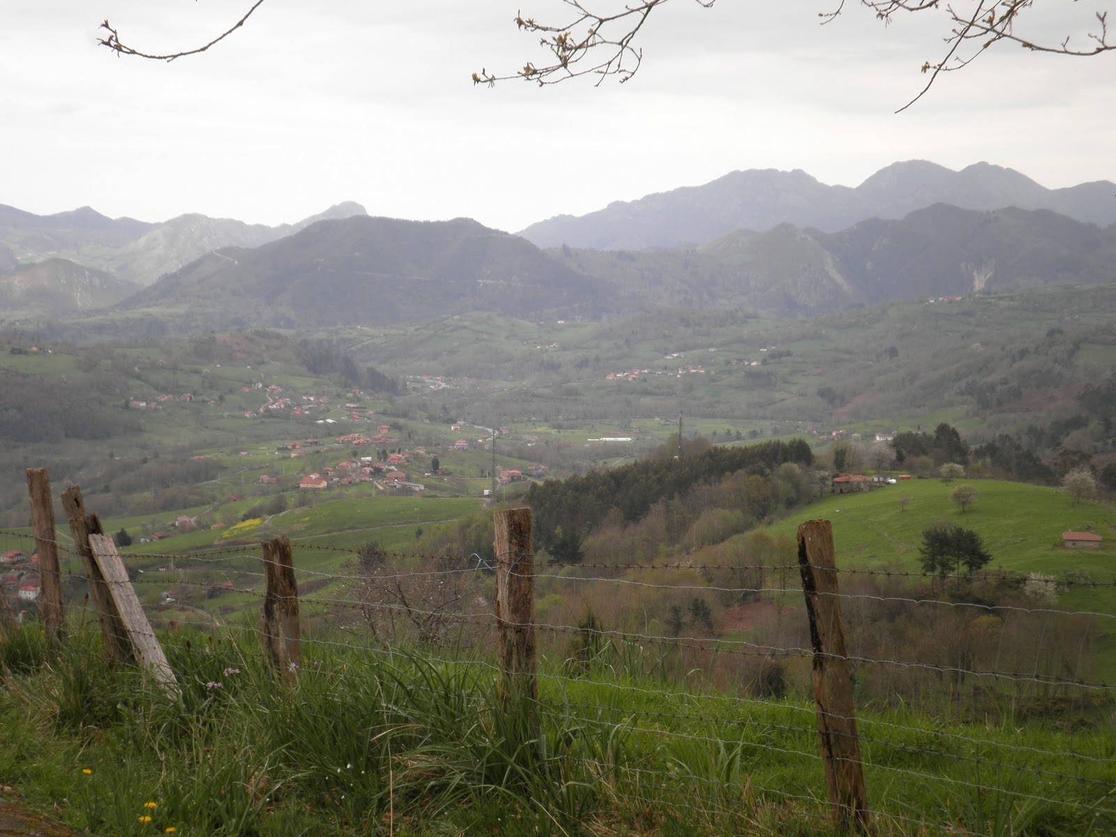 Rutas BTT, LLames de Parres, y algo mas: Llames de Parres - Villar ...