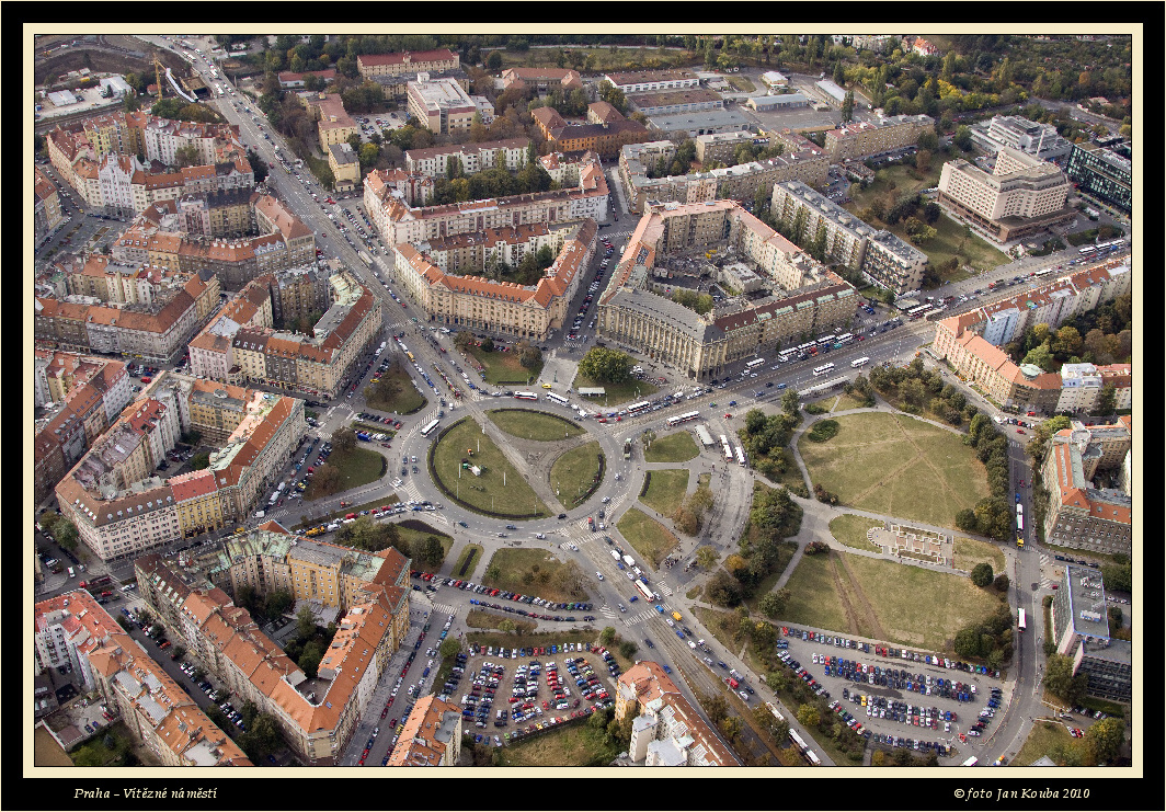 FLyFOTO letecká fotografie a video: Praha