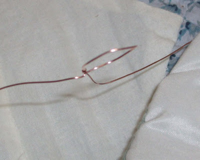 Ravings of a Mad Crafter: Crochet Wire Necklace Tutorial II