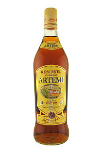 WINE & SPIRITS: RON MIEL CANARIO