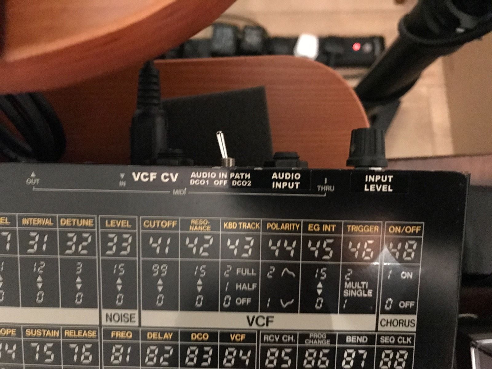 MATRIXSYNTH: Korg EX-800 Polyphonic Synth in Excellent Condition w ...