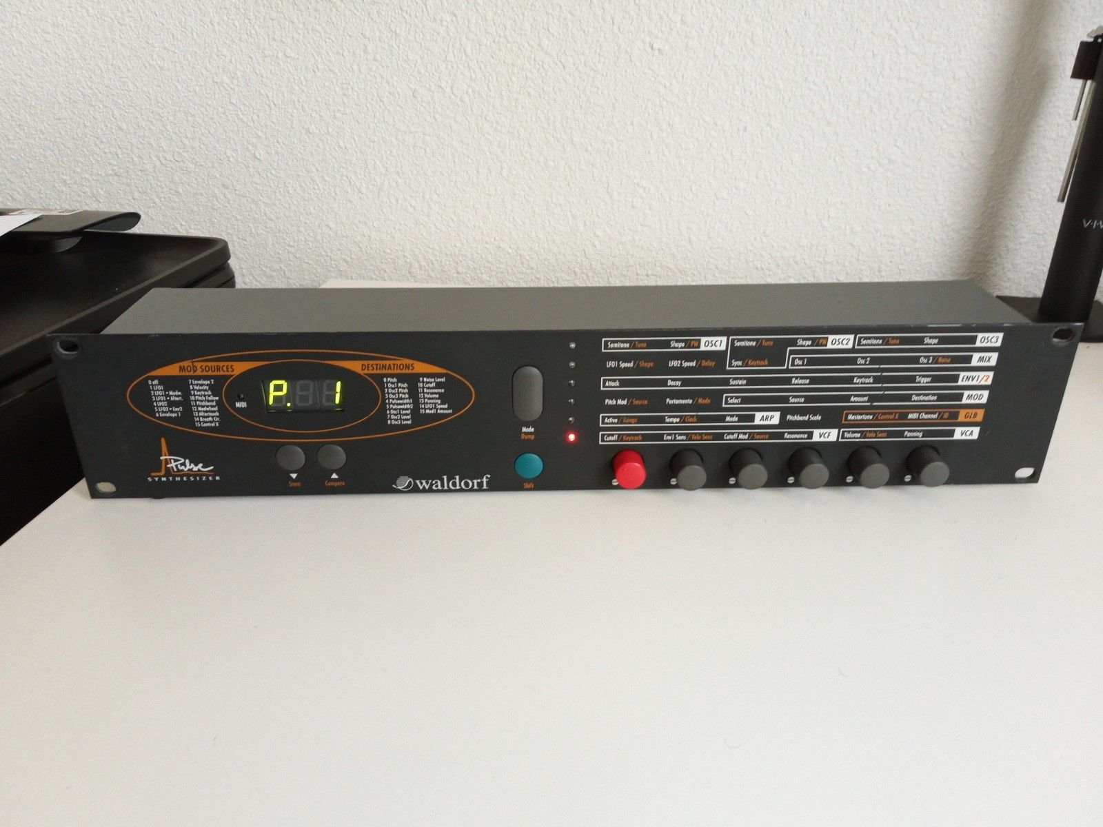 MATRIXSYNTH: Waldorf Pulse Rack Mount Analog Synthesizer w/ VER 2.01 OS ...