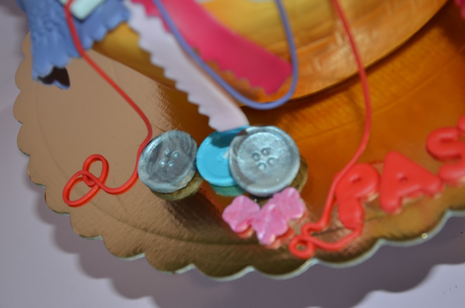 Tartas Artisticas.: PARA UNA COSTURERA... UN DULCE REGALO!
