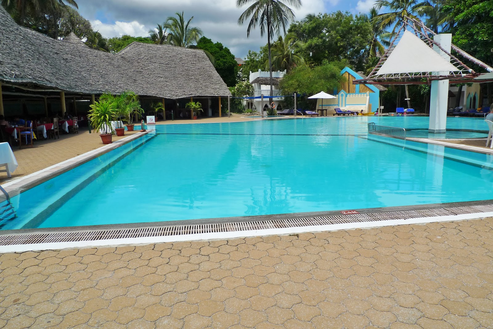 Simon and Karen Spavin: Turtle Bay Beach Club, Watamu, Kenya