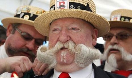 Wew! Ini Dia Jenggot Paling Eksotis di Dunia - Berita Biru