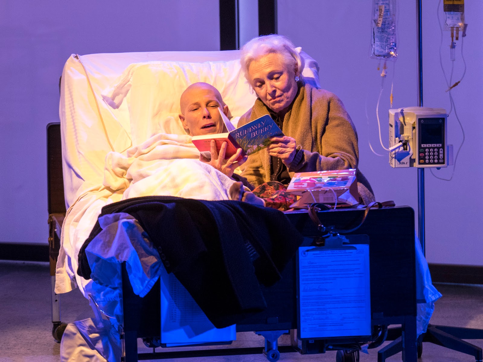 Ridgelea Reports on Theatre: Margaret Edson's "WIT," at Playhouse on Park