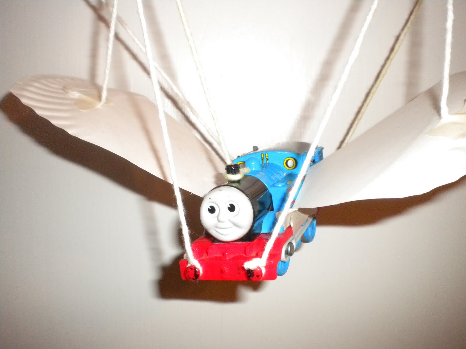 Puppet-A-Day: Day #70: Flying Thomas! (A four year old's fantasy come ...