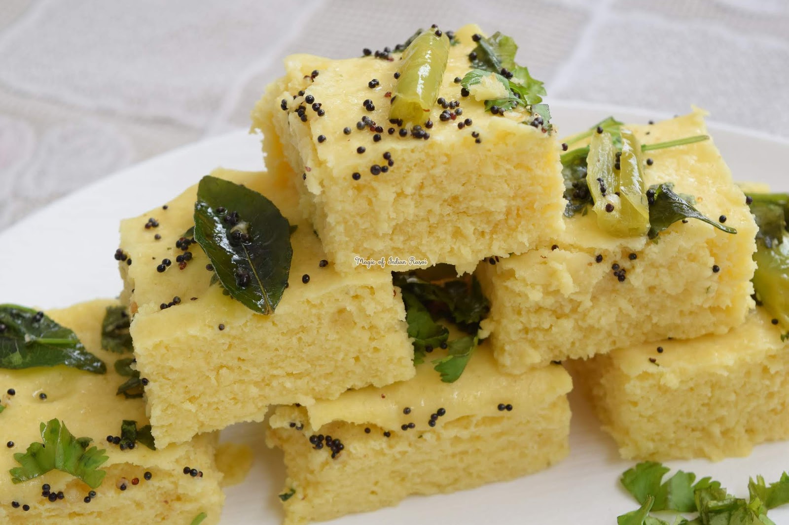 Instant Khaman Dhokla - Nylon Khaman Recipe - Gujarati Rasawala Khaman ...