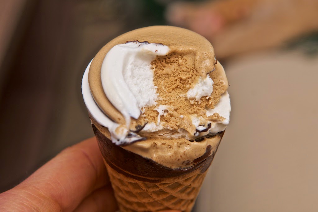 Cônes Extrême Chocolat Craquant saveur Café Gourmand (276g) par Nestlé