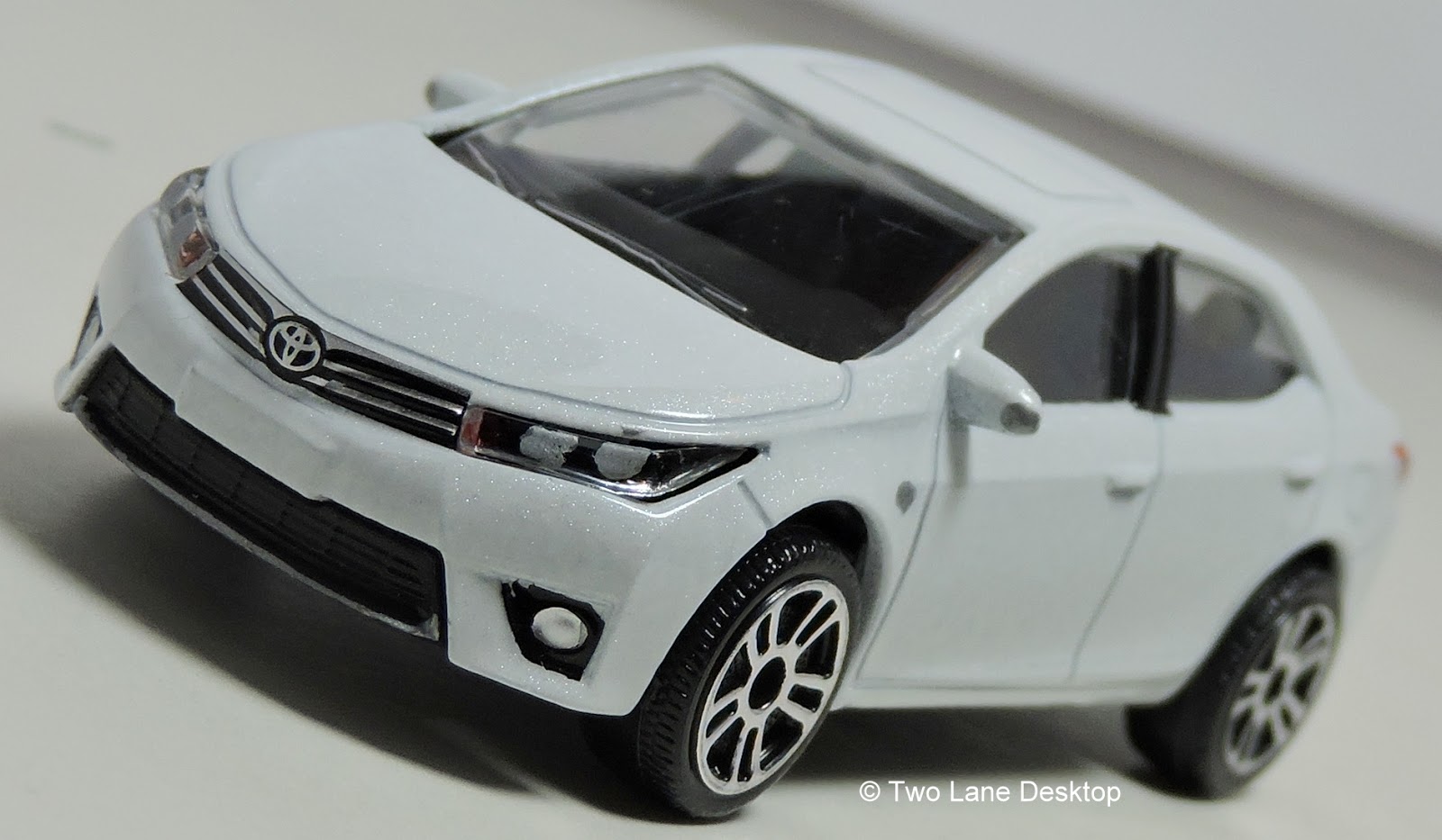 Majorette Toyota Corolla Altis, Tomica Toyota MR2 turbo, and Tomica ...