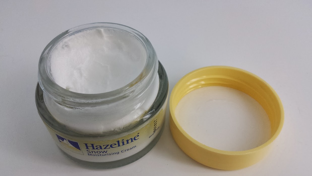 DNA beauty: Hazeline Snow Moisturizing Cream Review