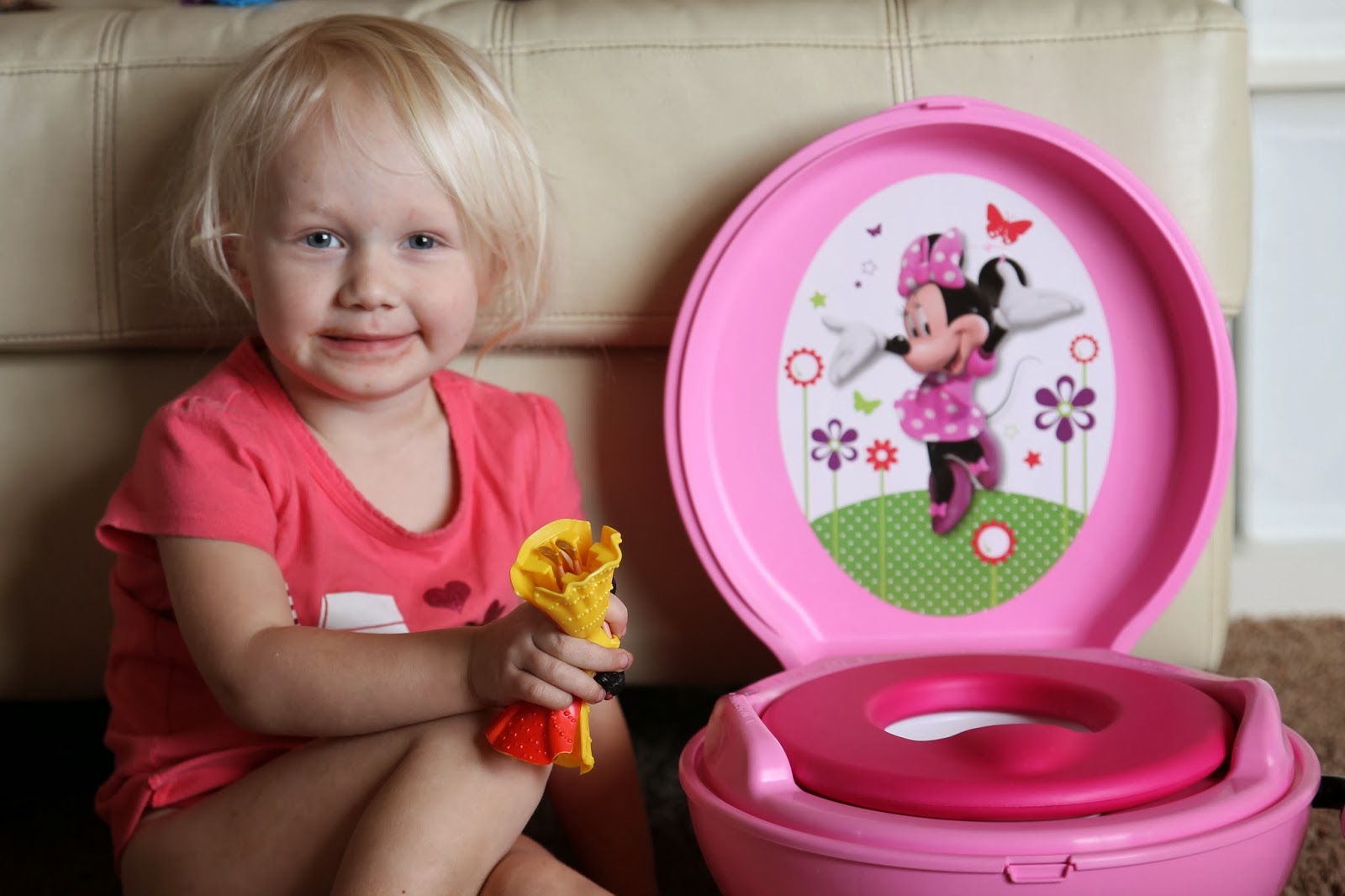 JOSH, KENSI, and little OLIVIA: :: POTTY TRAINING