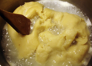 libyan food: Arabic Boiled Flour Pudding: Asida العصيدة