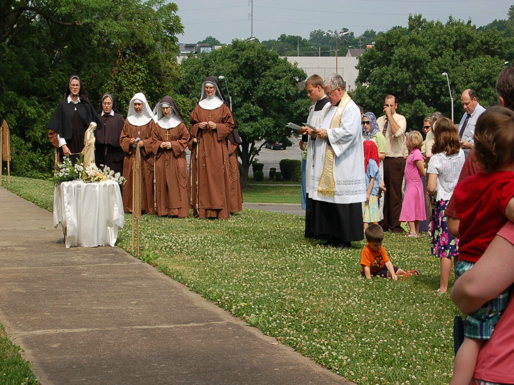 A Catholic Life: Rosary Procession in Kansas City, MO Hosted by ...