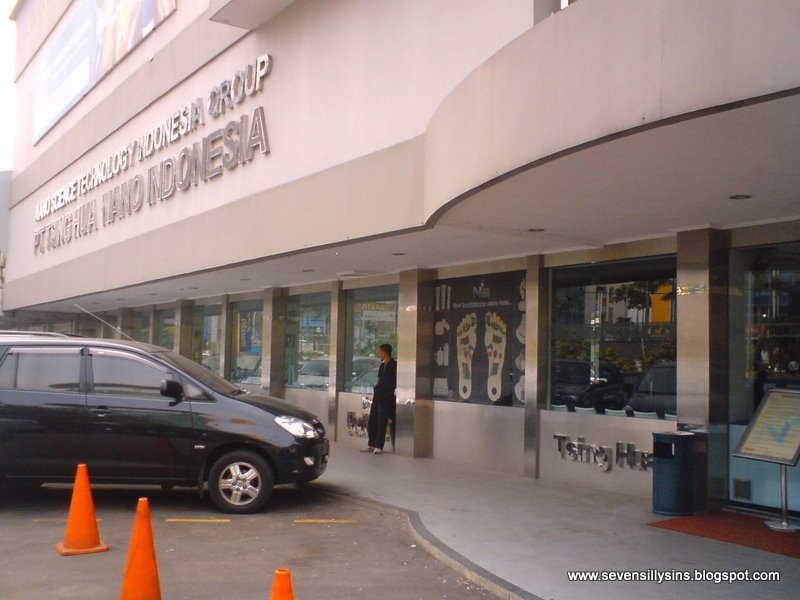 Anak Panah Info: Nano Pluit (pijat & refleksi)