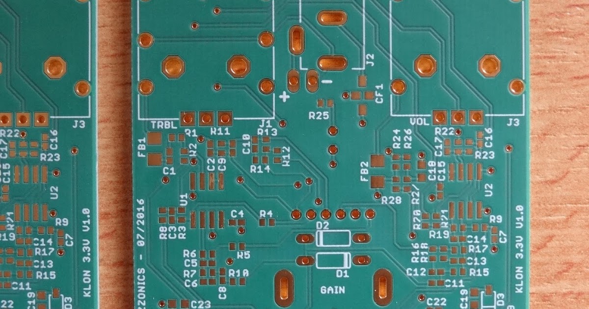 Rezzonics: Klon 3v3 clone: assembly and test