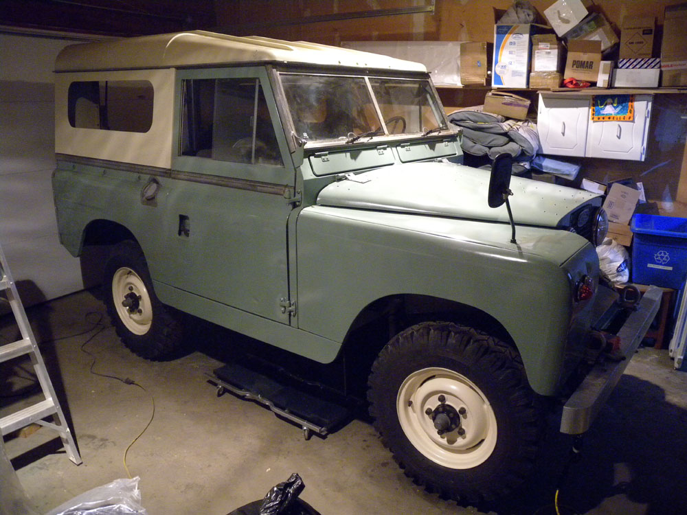 1960 Land Rover Restoration: More Painting