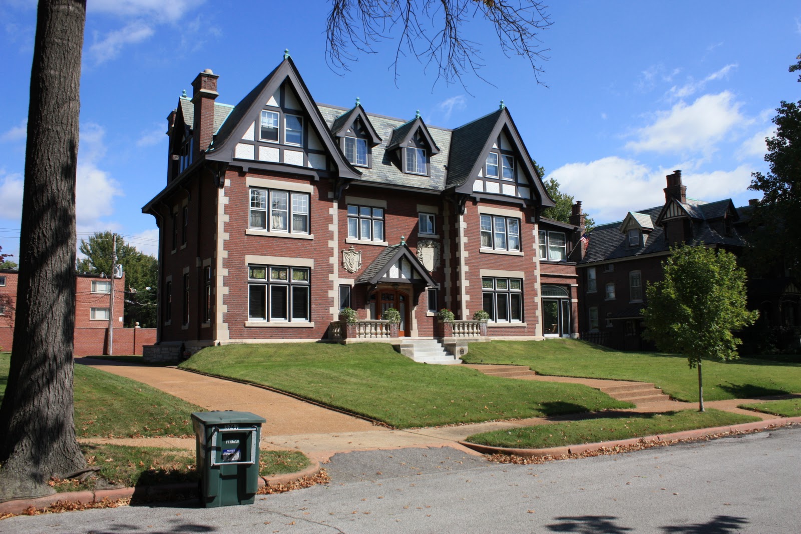 St. Louis: Through My Eyes: Detailed Architecture in Compton Heights