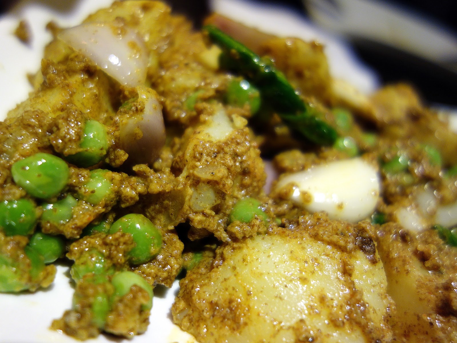 Carb-lovers might revel in the aloo silam (RM12), boiled potatoes, peas ...