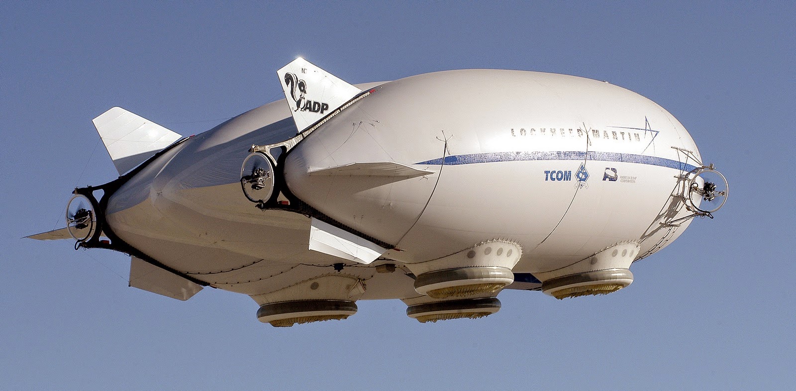 El pozo de Esparta: Reinventando el Dirigible