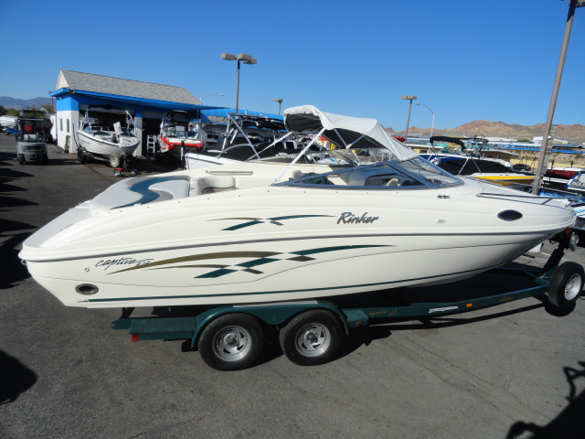Boulder Boats Blog: 2000 Rinker 232 Captiva Cuddy