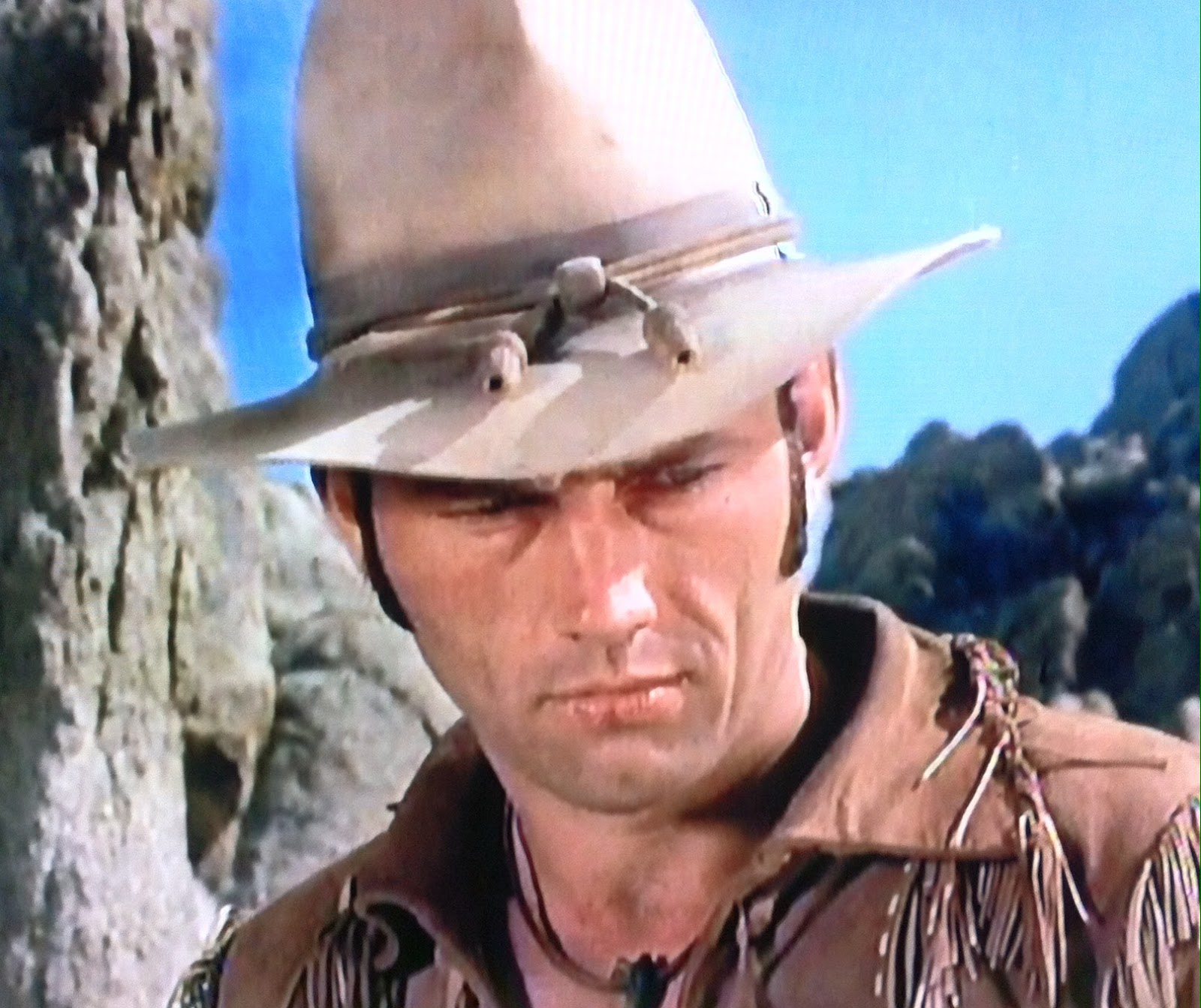 The Horn Section: Television Review: HONDO: "Hondo and the Superstition ...