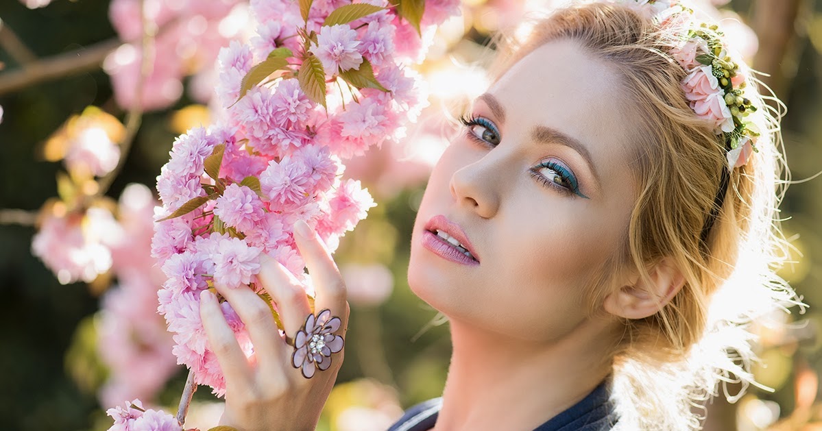 Statement Green Eyeliner - Lipstick on your pillow | Makeup, Beauty and ...