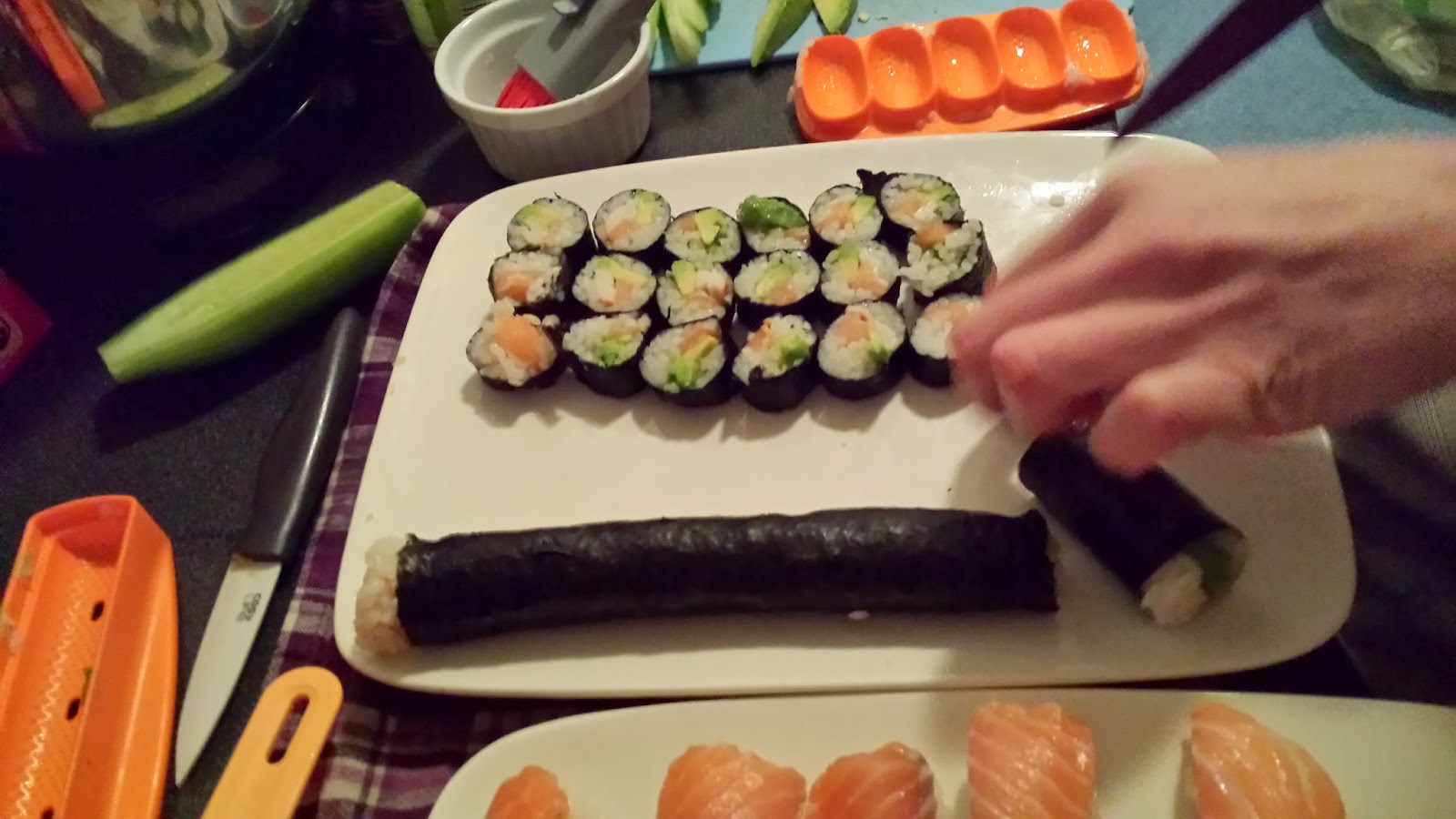 L'appétit vient en voyageant: Sushis party