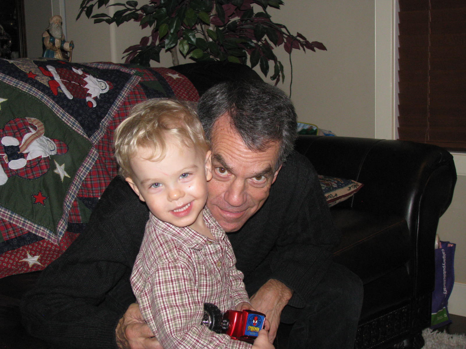 Mayfield Family 2010: Grandma Marsha & Grandpa Murray