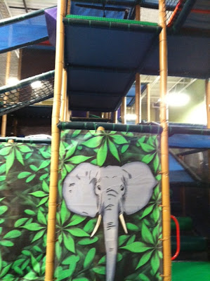 The Ultimate Life List: Jungle Java- a great place for kids to play!