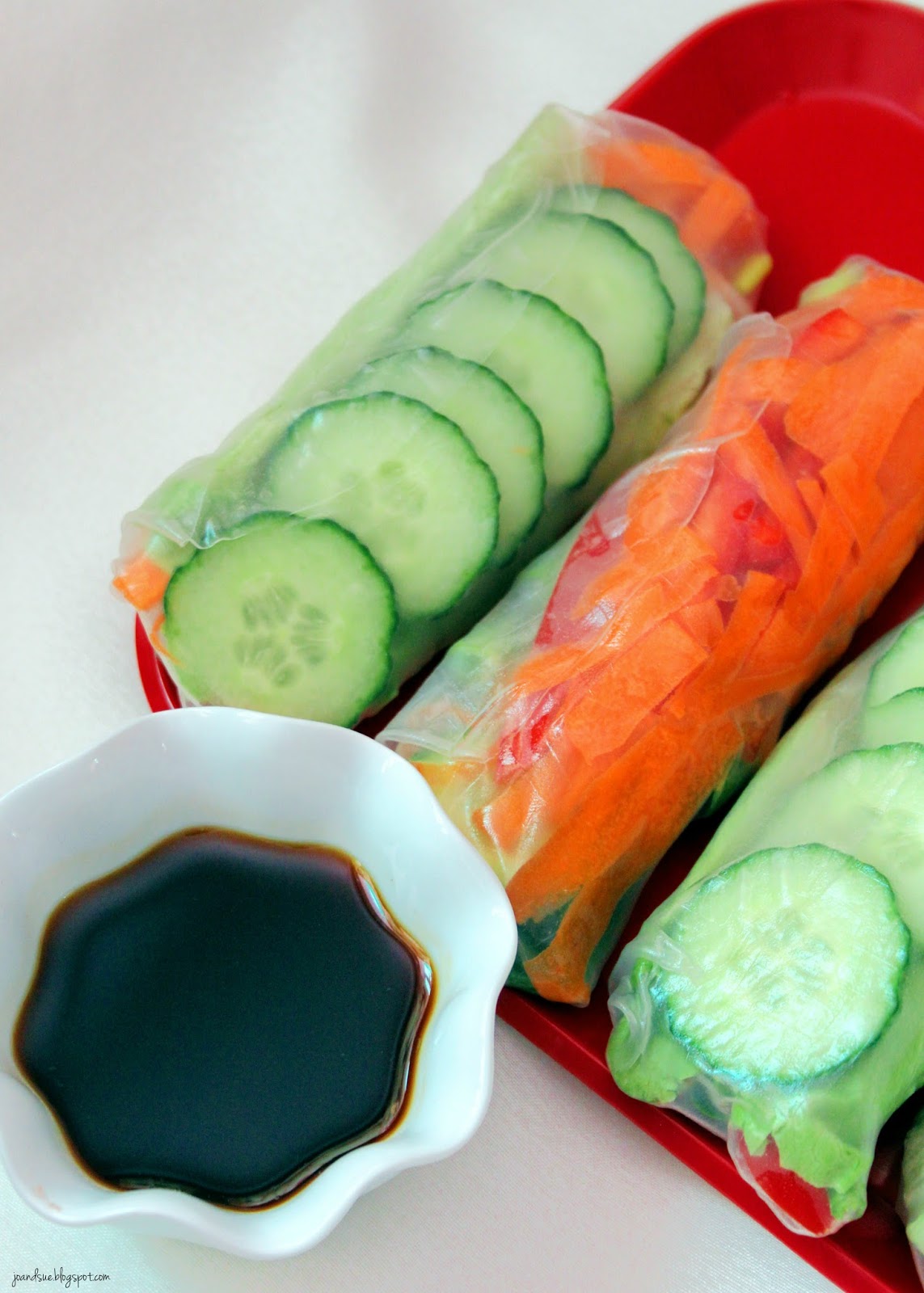 Jo and Sue: Rice Paper Burger Rolls