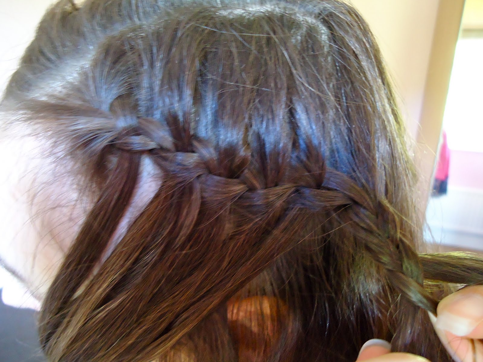 Princess Juicy T: Waterfall Braid tutorial ♥