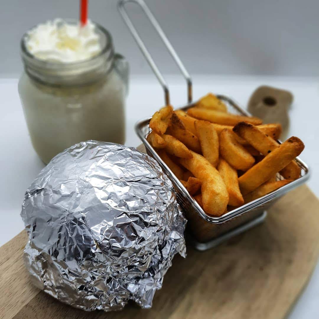 Make a Five Guys Burger at home | Five Guys Fakeaway Recipe - Sugar ...